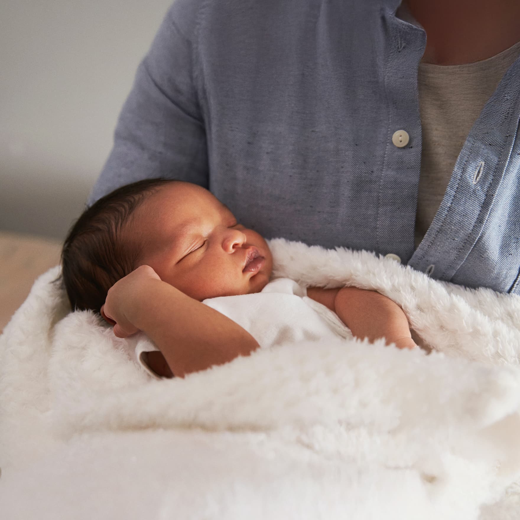 Newborn Checkups: First Well-Child Visits (0–15 Months)